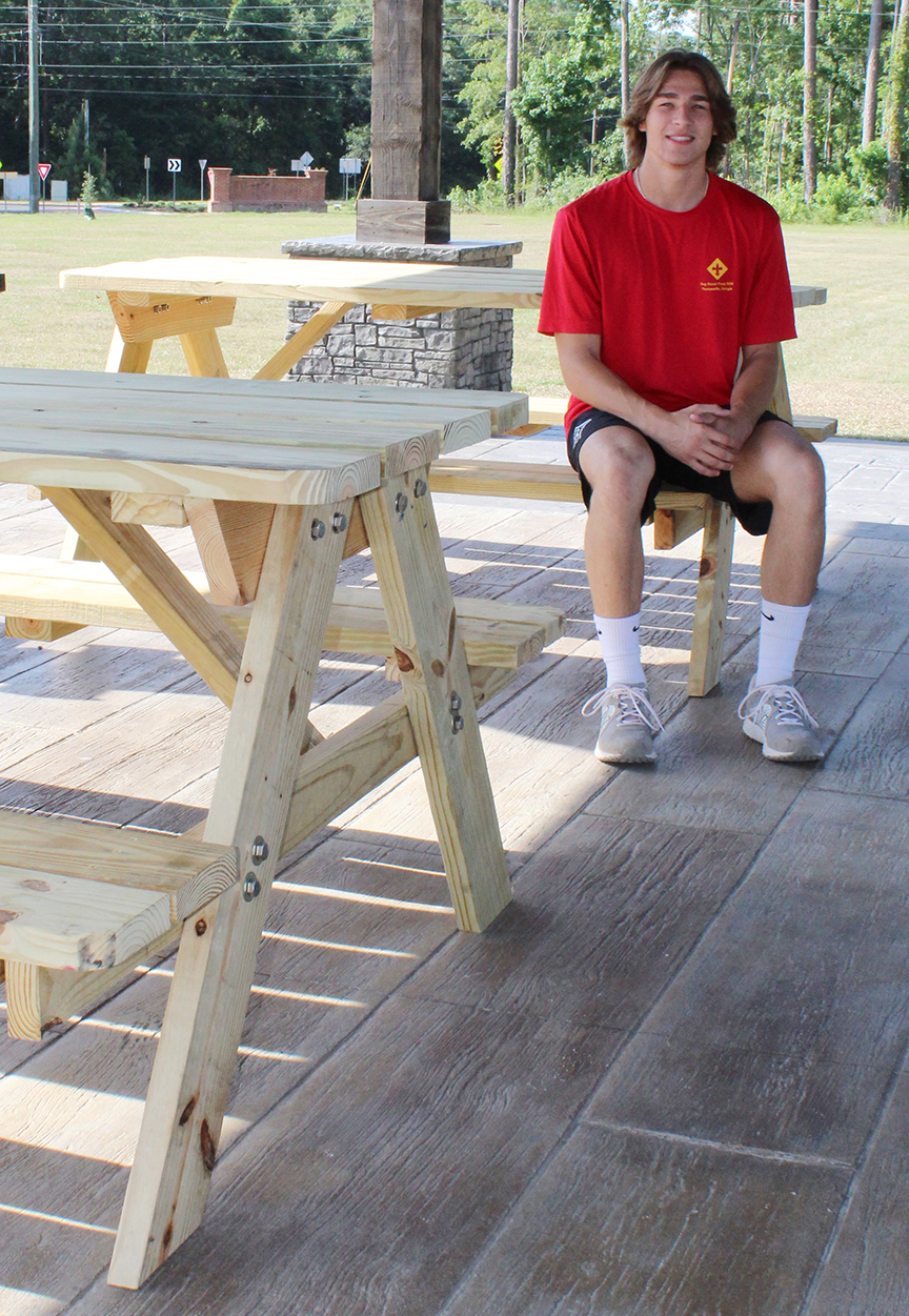 Boy Scout builds tables for TU’s Magnolia Pavilion - Thomas University