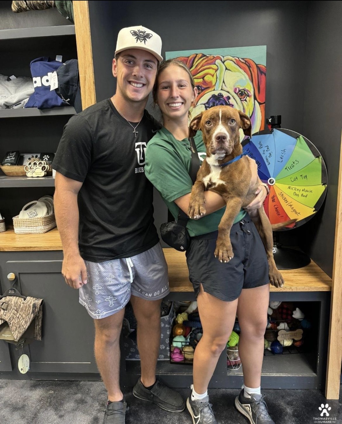 TU Students Help Dogs Find New Home - Thomas University