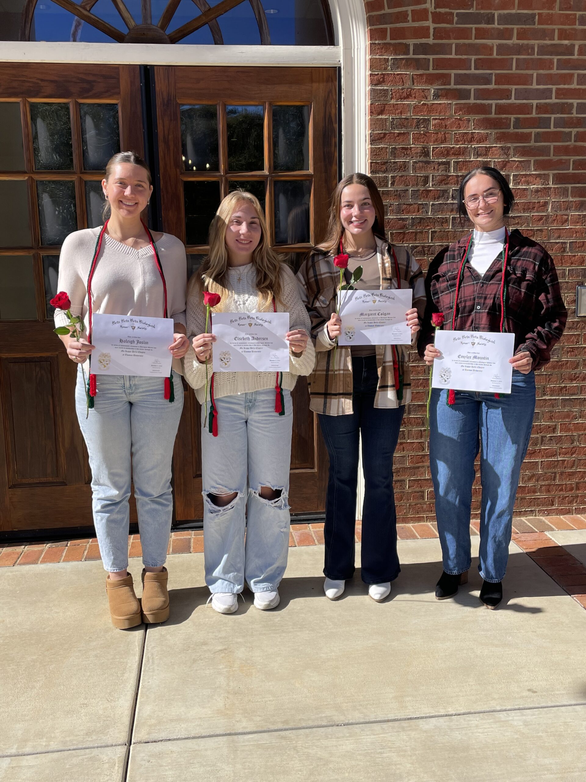 TU’s Tri Beta Welcomes New Members - Thomas University